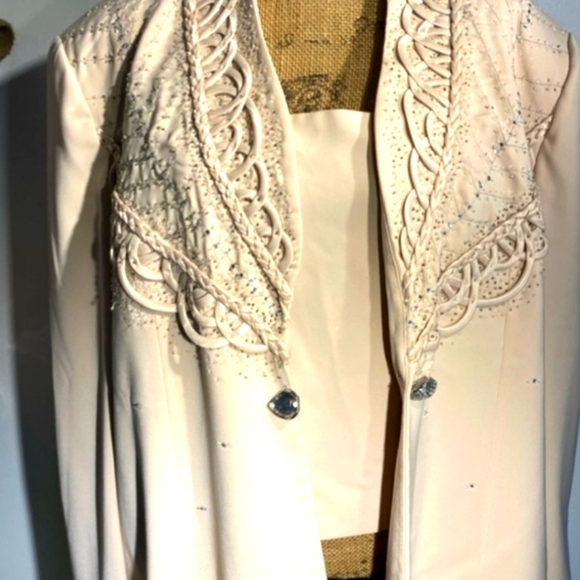 Elite Champagne | Tops | 8 Elite Champagne Brand Dressy Coat Cami Curvy ...